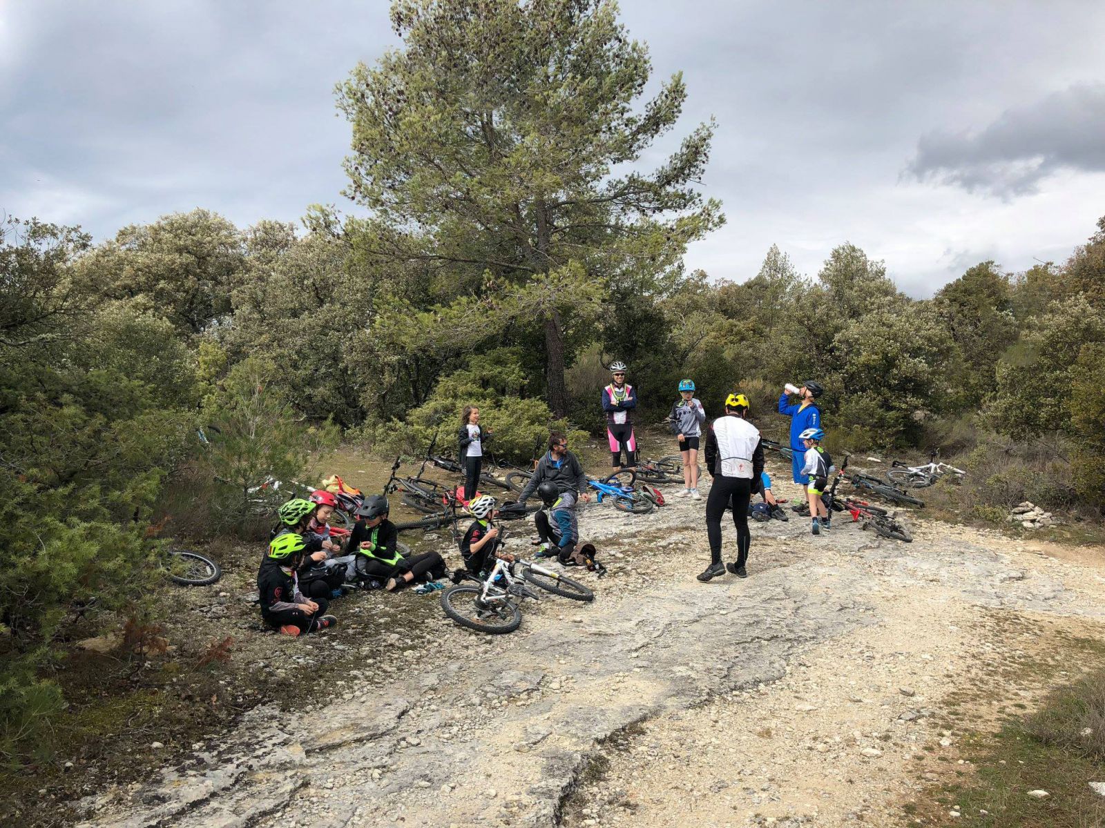 Club VTT Luberon - Bonnieux Run and Bike